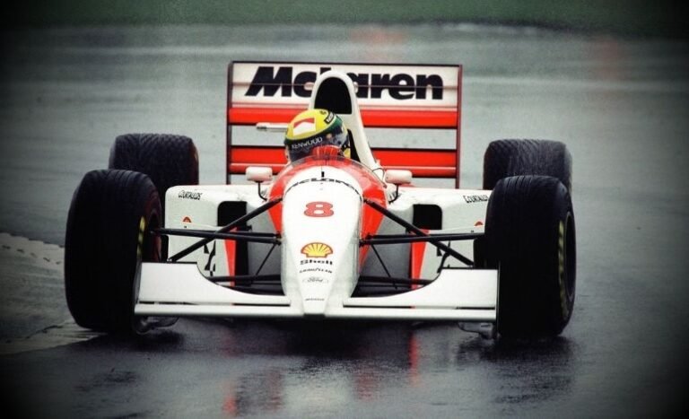 AYRTON SENNA E A VOLTA MÁGICA EM DONINGTON PARK 1993 - Balaclava F1 ...